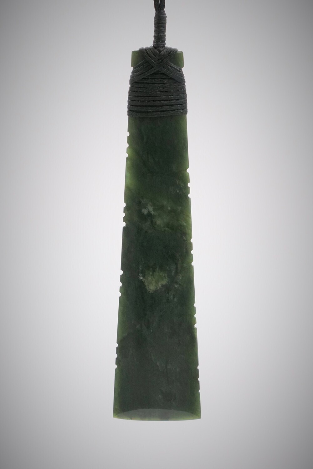Greenstone Toki NZ Genuine Kawakawa Flower Jade - Koheroa