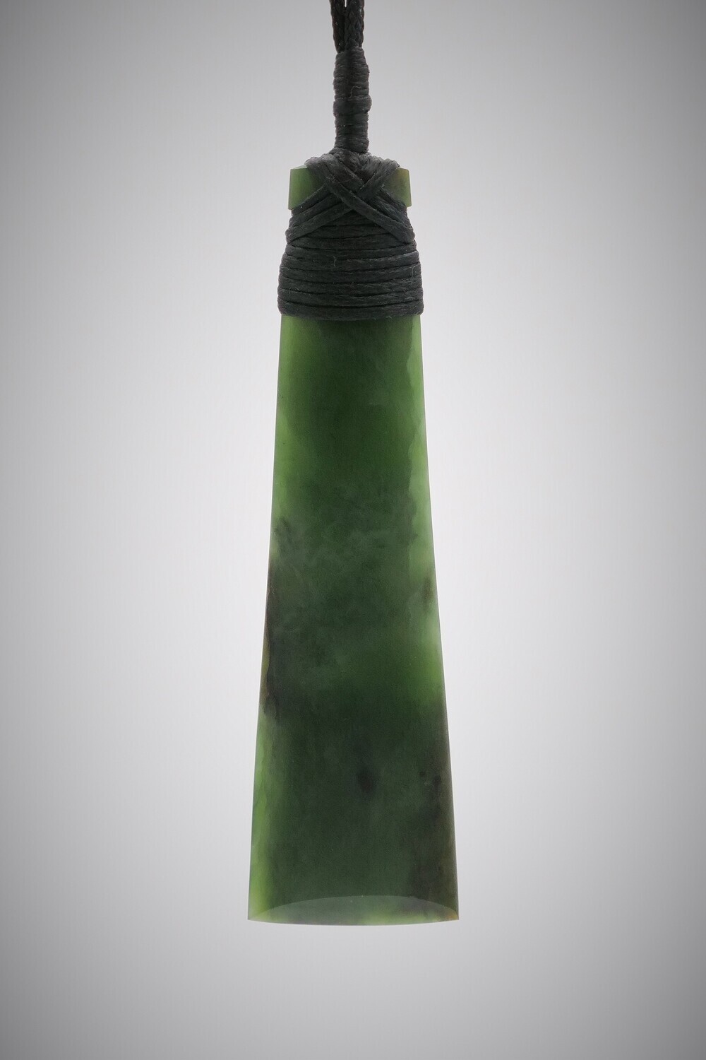 Greenstone Toki NZ Genuine Kawakawa Flower Jade - Koheroa