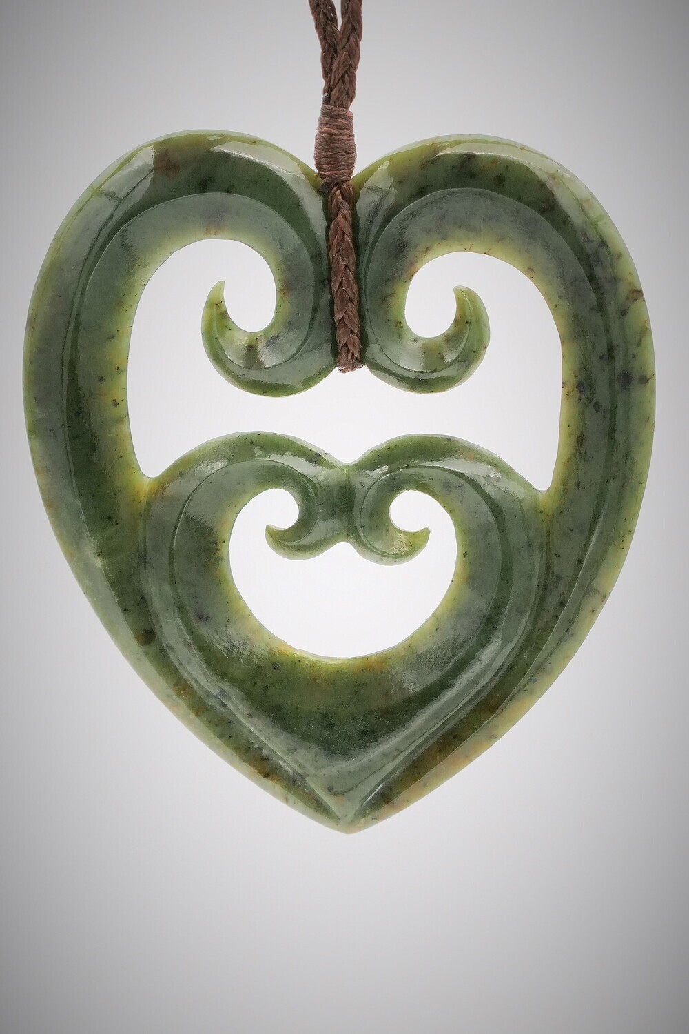 Greenstone Heart NZ Genuine Marsden Flower Jade - Honikiwi