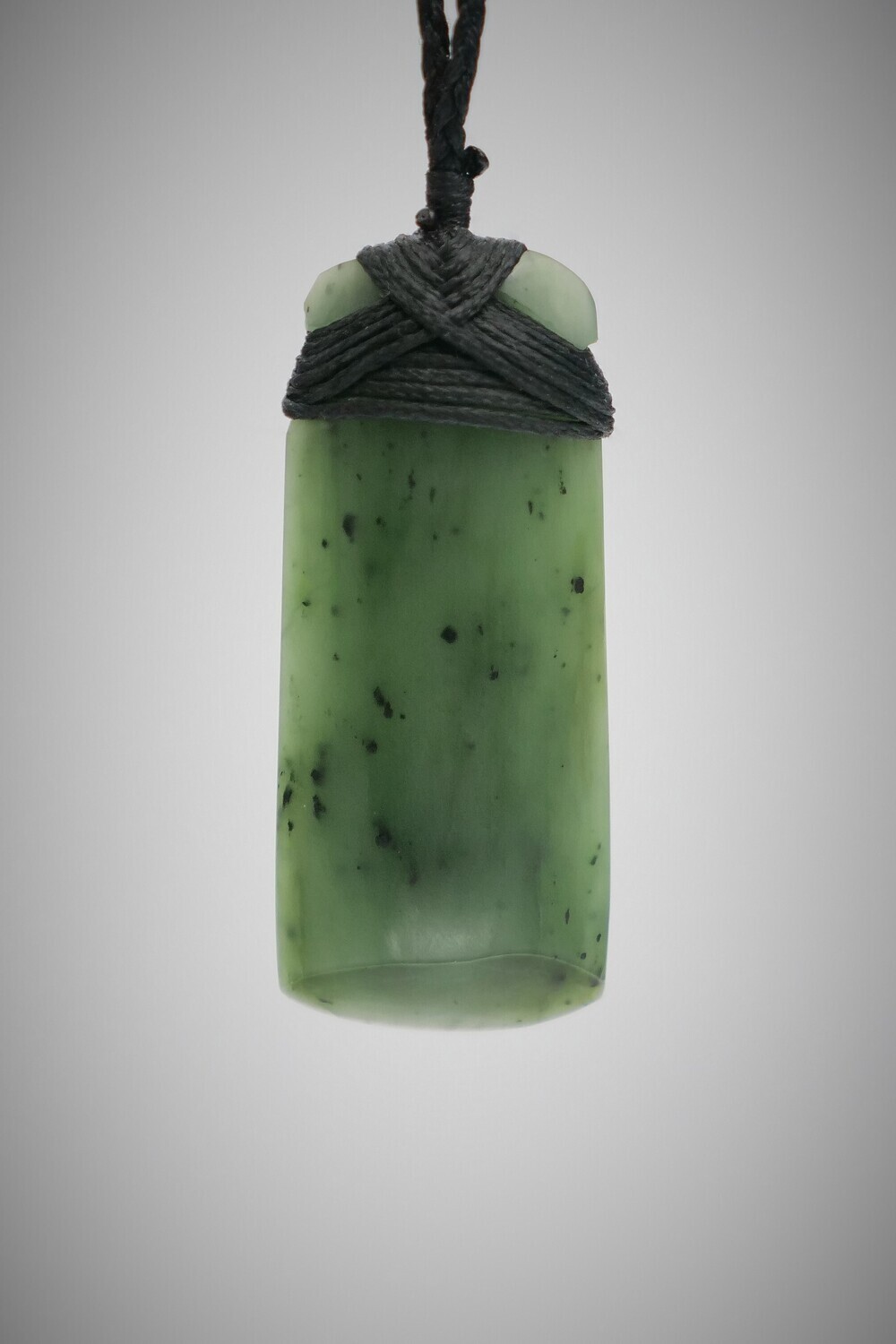 Greenstone Toki NZ Genuine Kawakawa Flower Jade - Koheroa