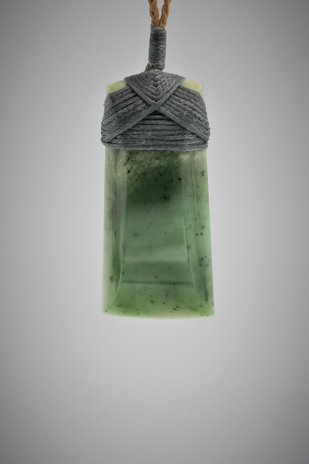 Moko Pounamu Toki NZ Genuine Inanga Flower Greenstone - Pukenui