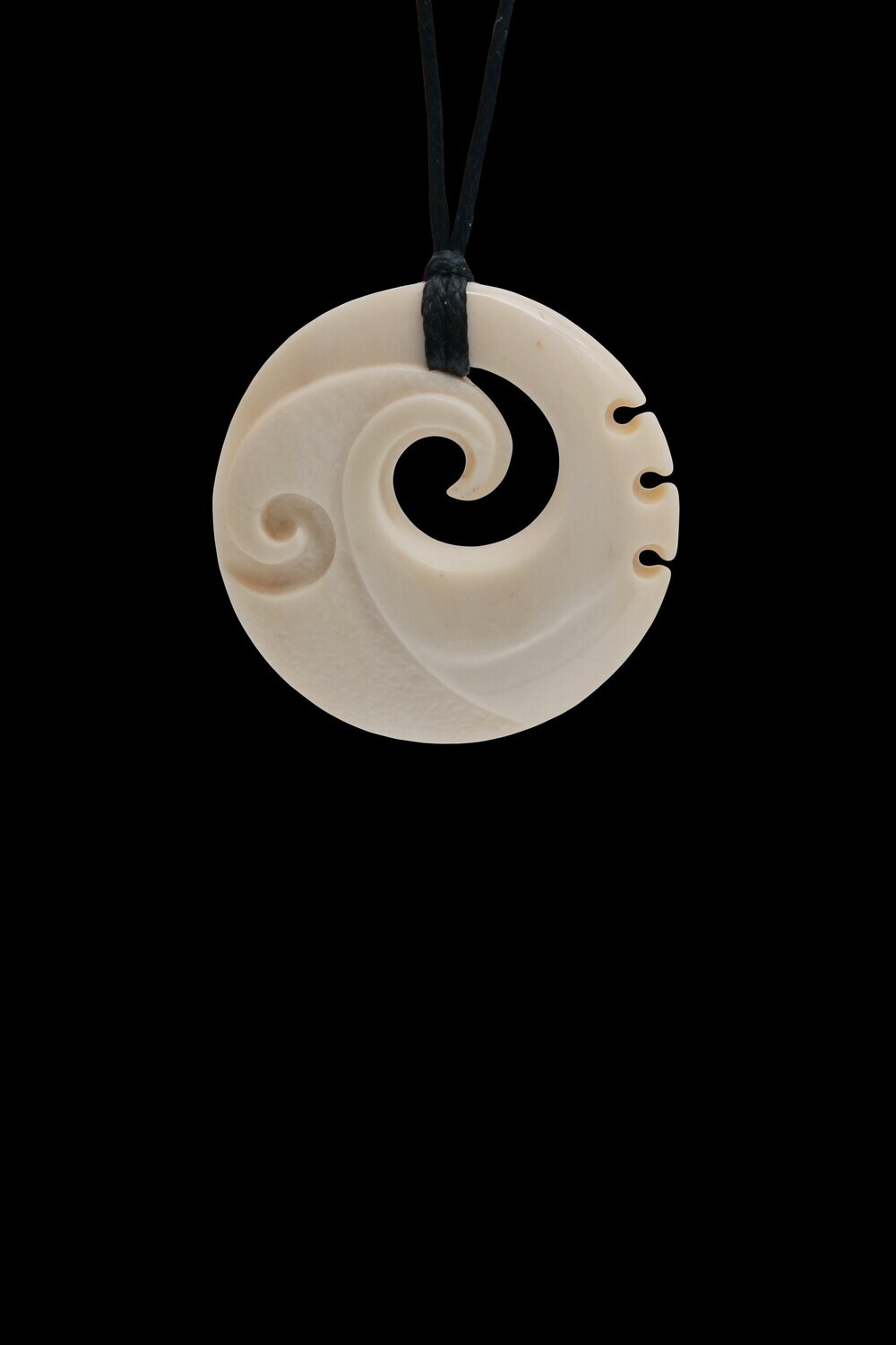 Moko Pounamu, Koru Bone Carving - Pupu