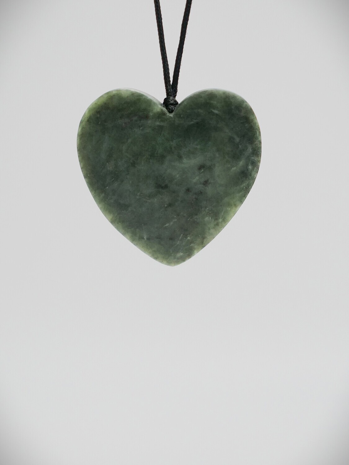 Greenstone Heart NZ Genuine Kawakawa stone - Waiatuhi