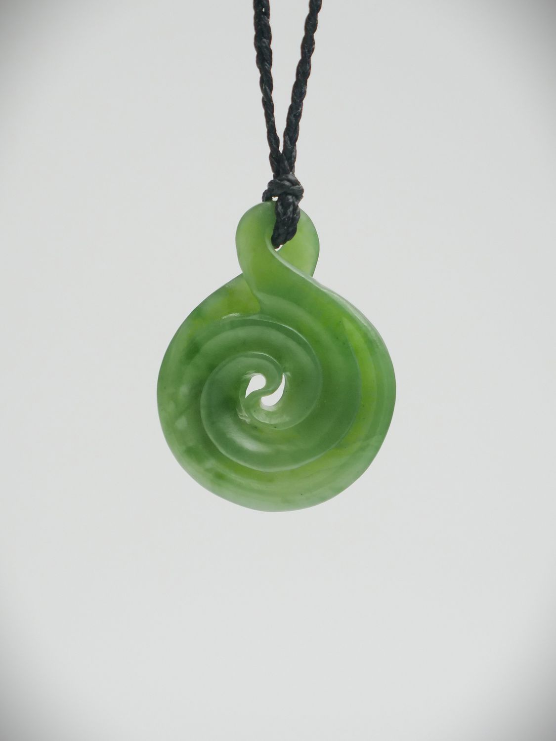 Moko Pounamu Single Pikorua with Double Koru NZ Genuine Kahotea ...