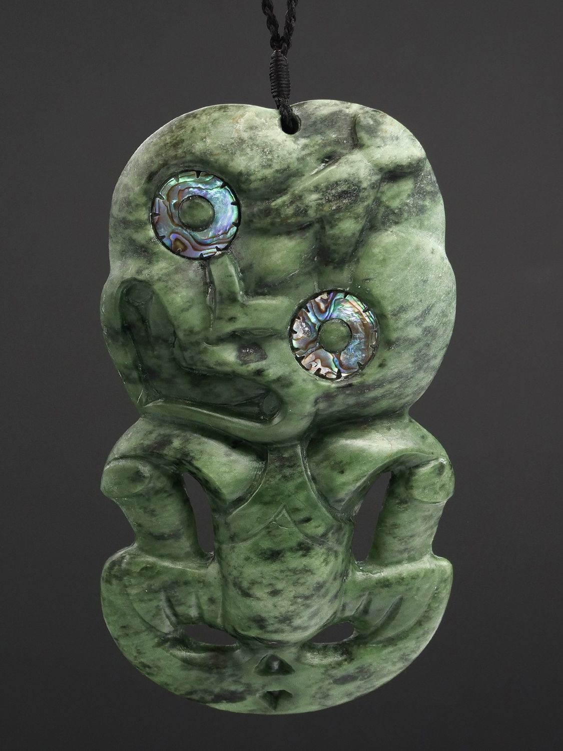 Moko Pounamu Hei Tiki NZ Kawakawa Greenstone - Tiroki