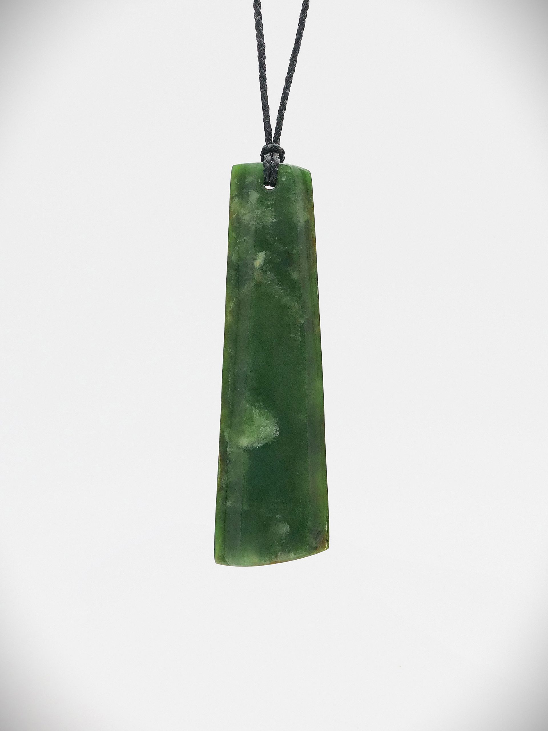 New Zealand Pounamu | Jewellery & Sculptures