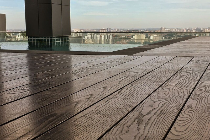 Non Slip Decking And Anti-Slip Retrogrip Inserts By Gripdeck
