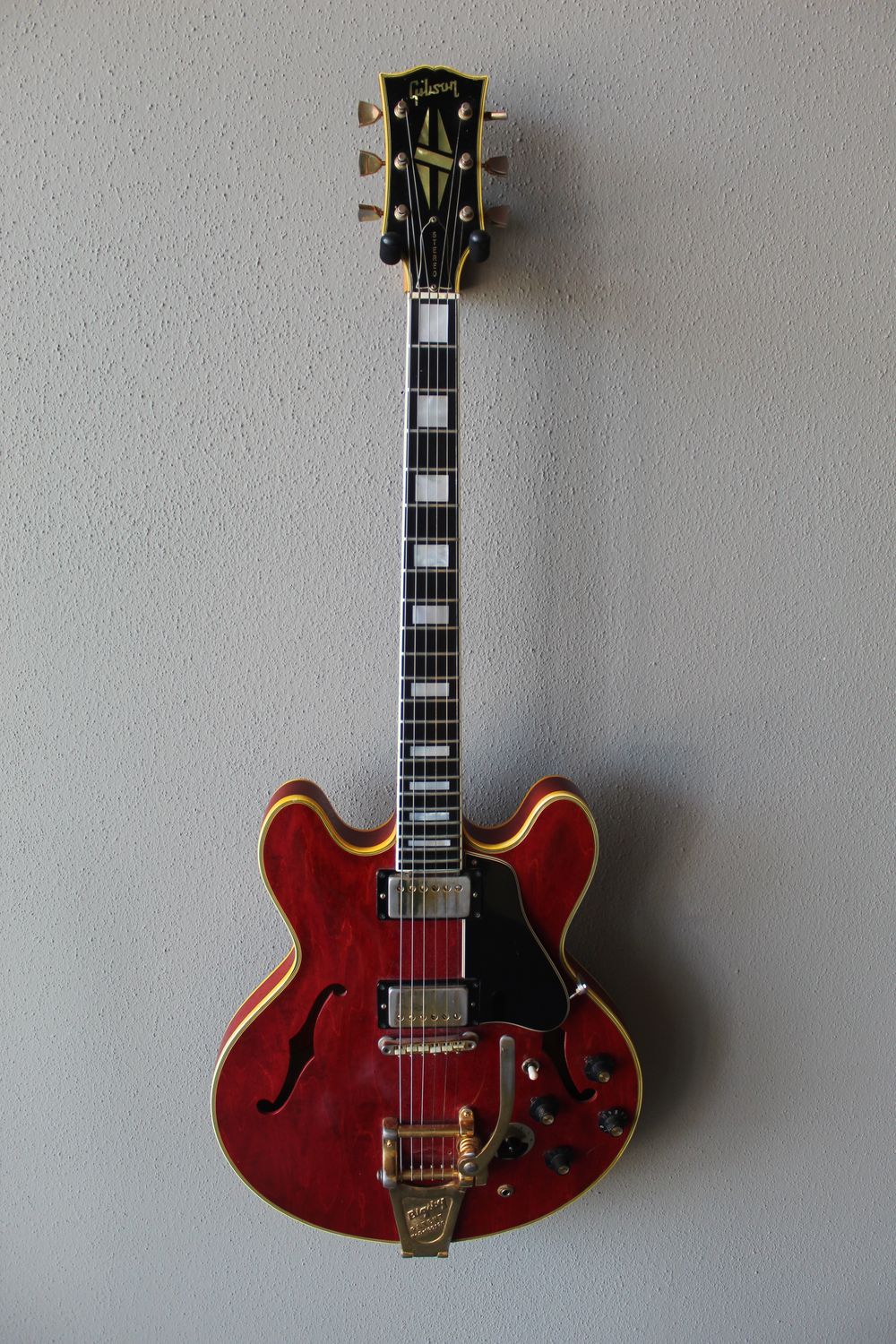 Used 1966 Gibson ES-355 TDC Stereo Electric Guitar with Hard Case ...