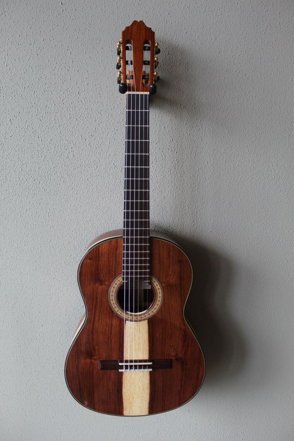 Francisco Navarro Jr. Premium Wood Tesoro Model Classical Guitar - 640 ...