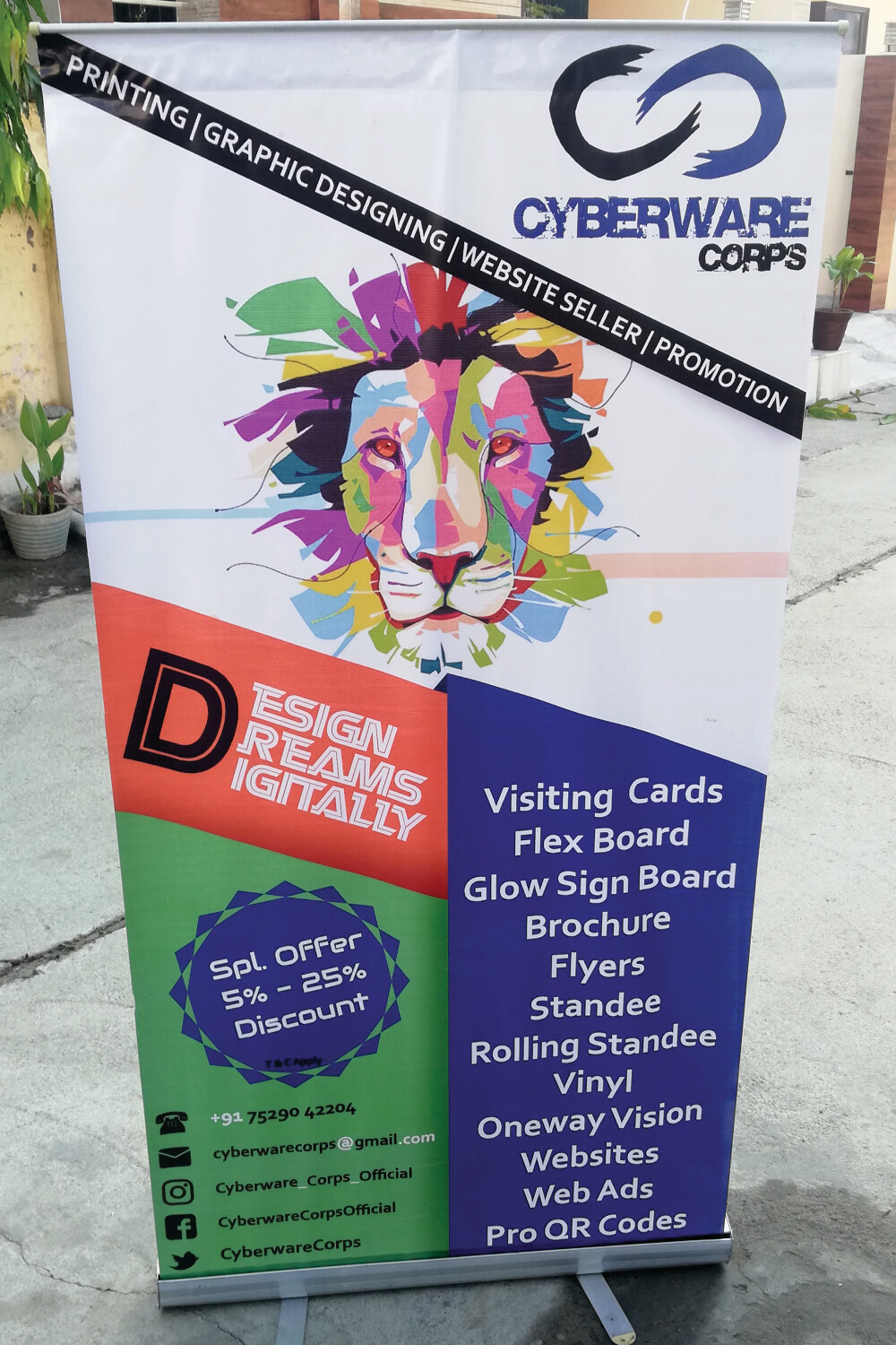 Roll-Up Portable Standee