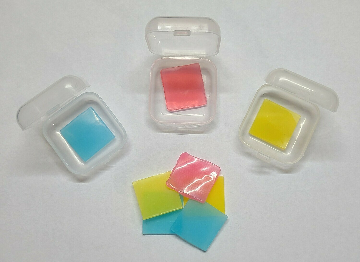 Small plastic wax storage
