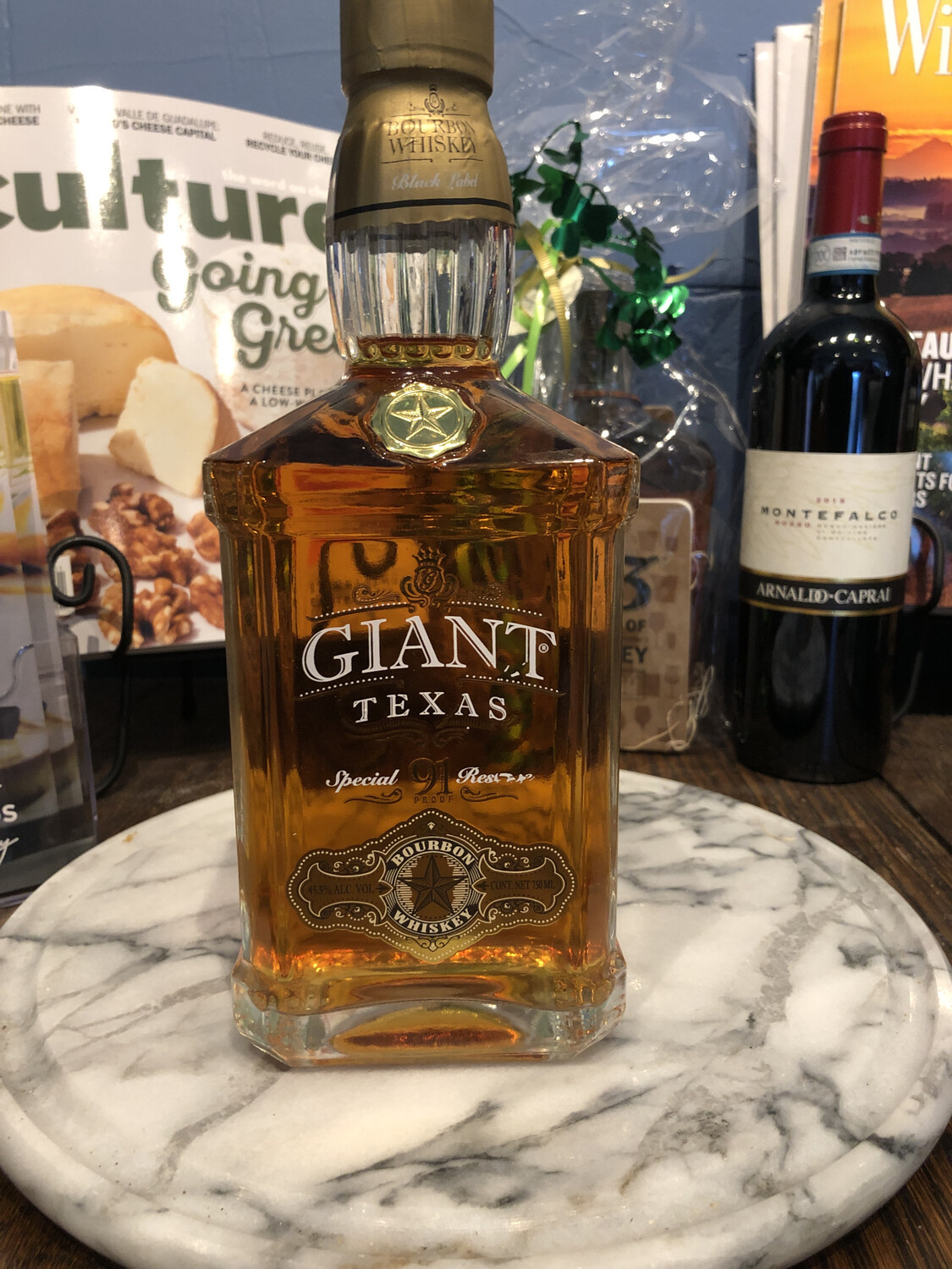 Giant Texas Whiskey Gold Label