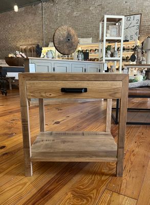 Anna Bananas Home Market