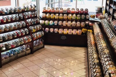 Store Pralines | Chocolate Boxes Fudge | Local Pecans | Bulk Candy