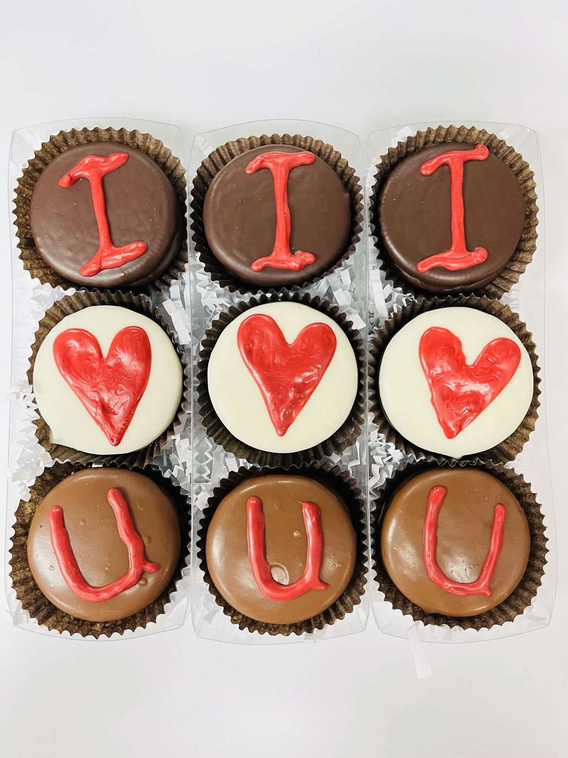 Valentine Oreos I Love You - 3 Pack - Store Pralines | Chocolate Boxes ...