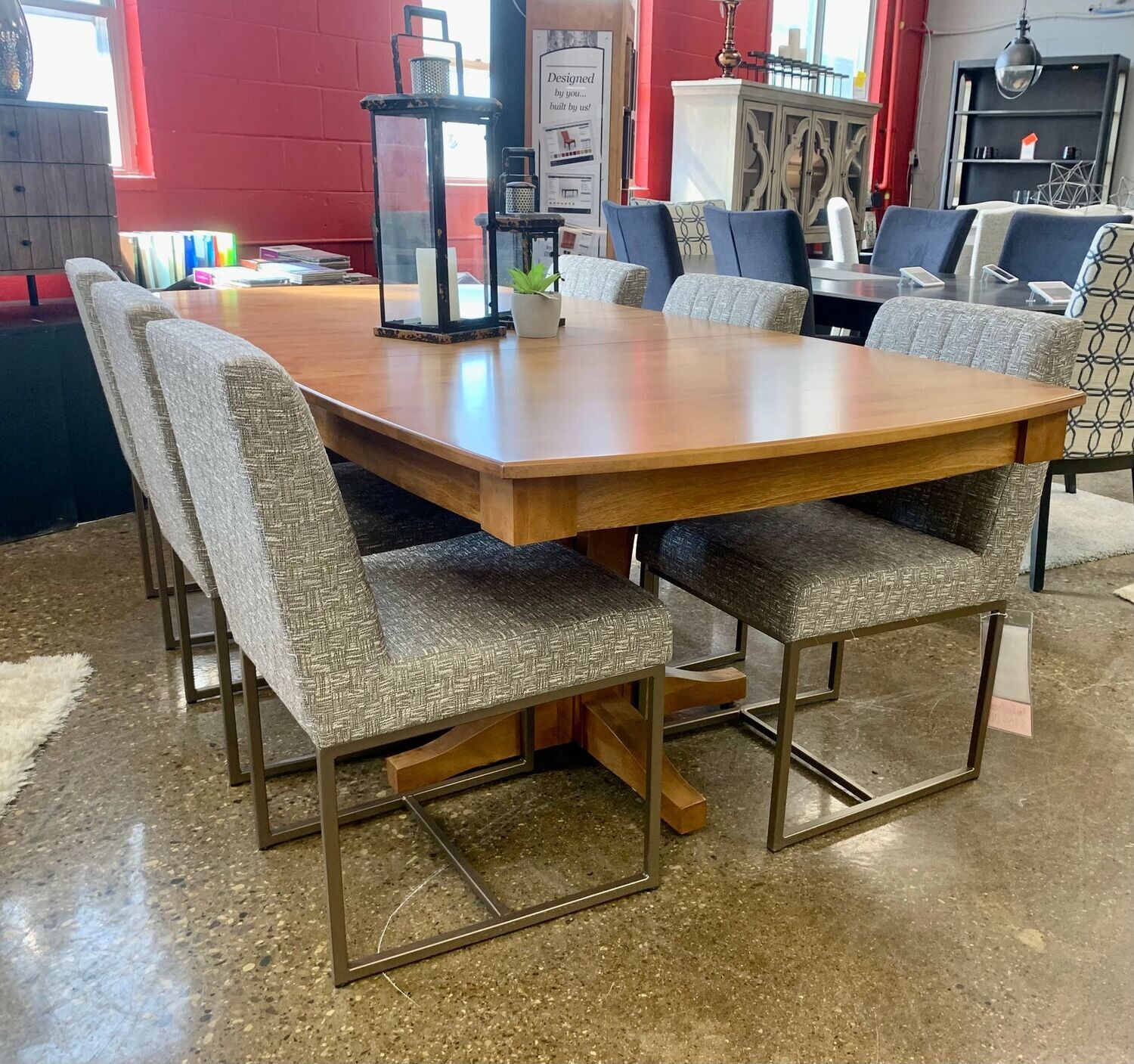 Canadel + Amisco | 7pc Dining Set