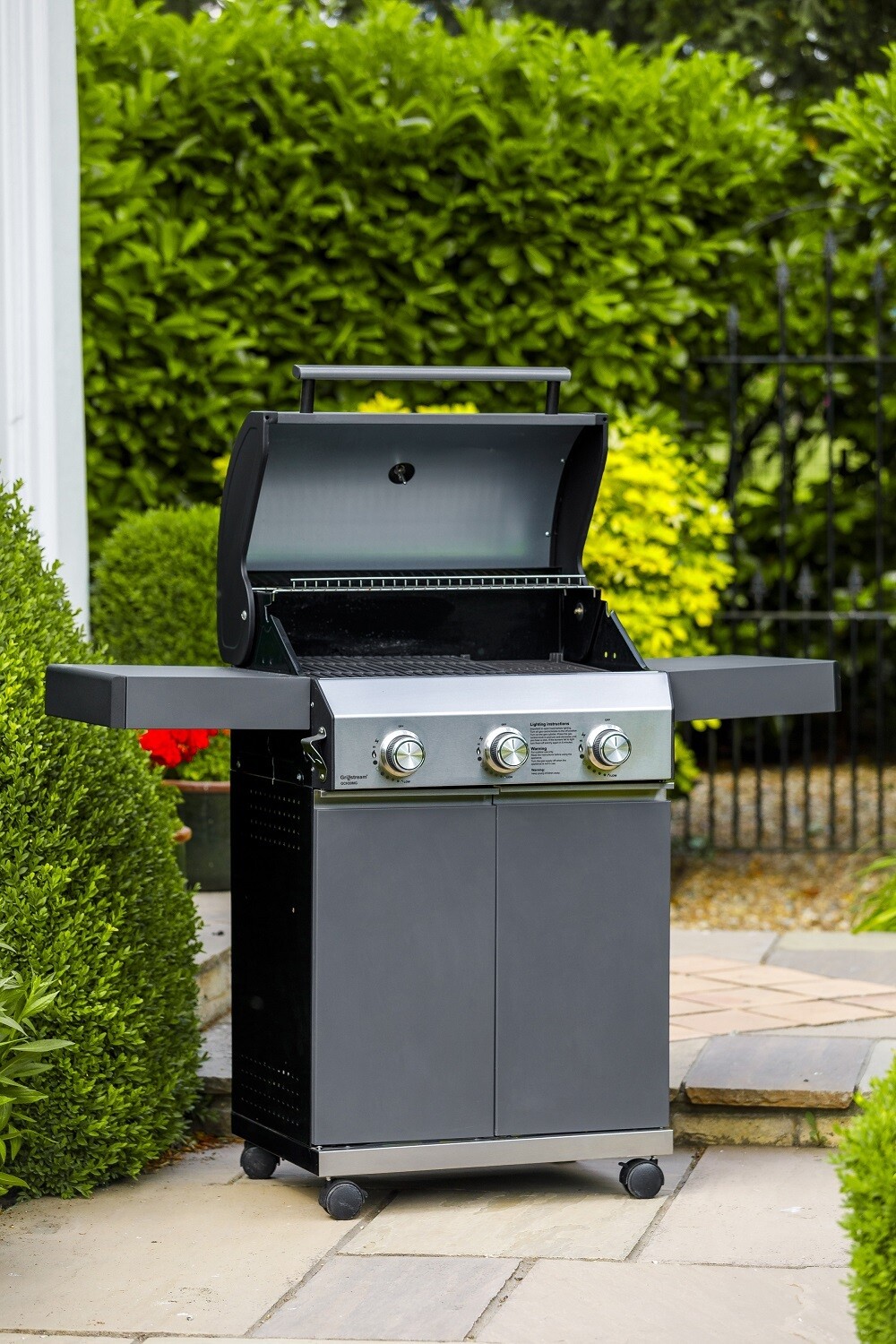 Classic 3 Burner Hybrid BBQ