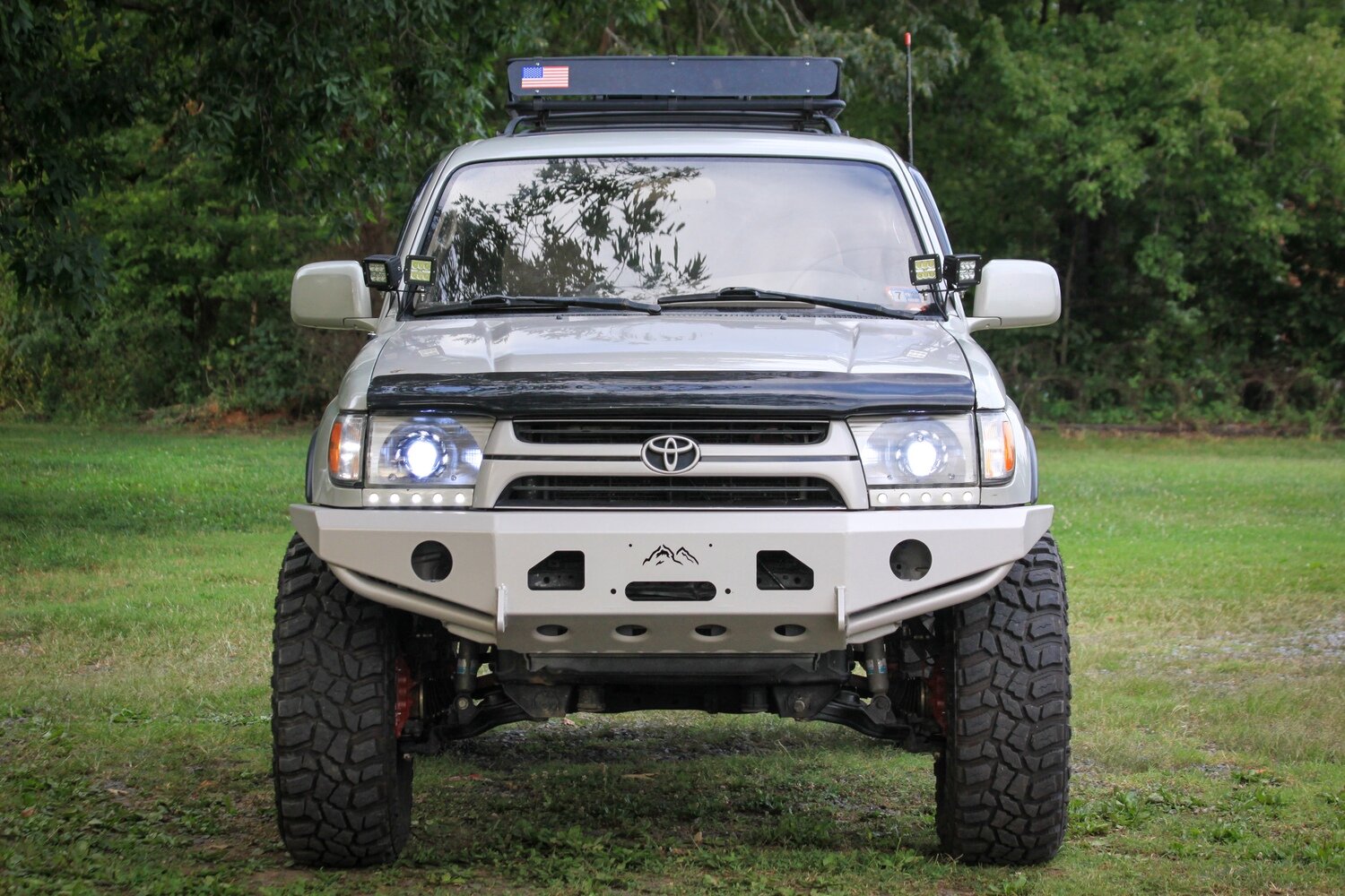 Off Road Bumpers, Grilles, Suspension, & Lighting for Toyota & Ford Trucks.