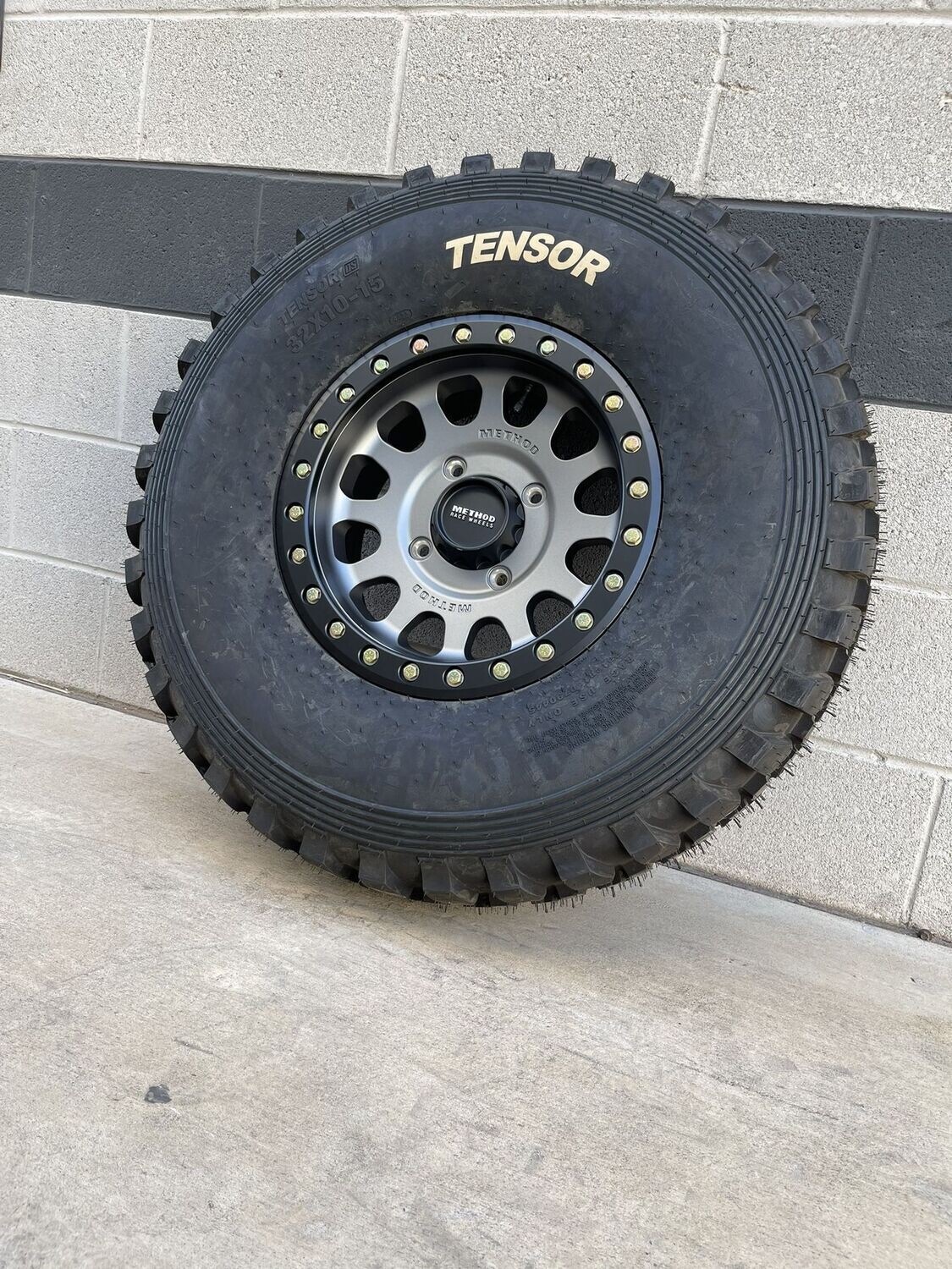 Method Race 15x7 4x156 Titanium Center Black Lip Beadlock Wheels ...