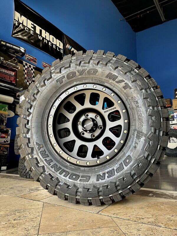 Wheel & Tire Method mr309 17X8.5 6x139.7 Black Wheels & 35x12.50-17 ...