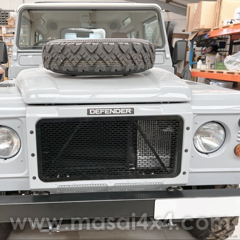 Masai Front Grille – Honeycomb Mesh Stainless Steel – for Defenders ...