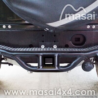NAS Rear Step for Land Rover Defender 90/110 (UK Tow Bar/USA Tow Ball ...