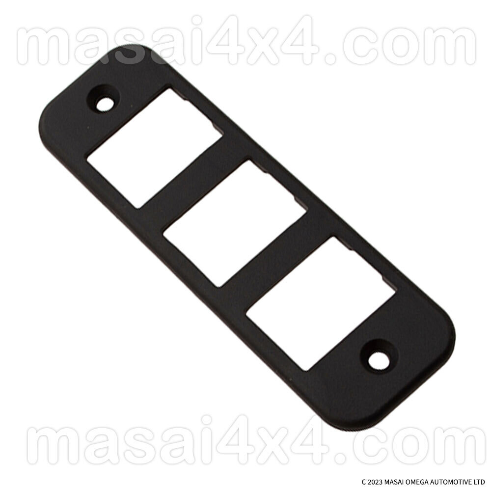 Switch Panel (for 3 Switches) for Land Rover Defender 200TDi/300TDi ...