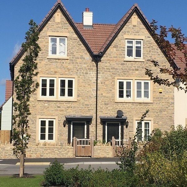 Natural British Quarried Building Stone | Real Brick Cladding