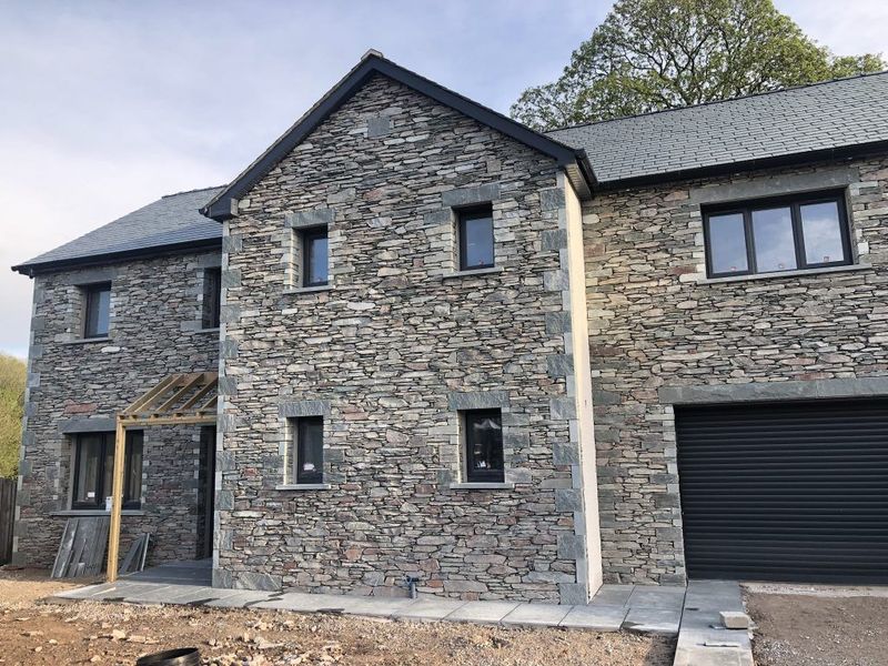 Natural Stone Cladding Slips. Exterior Wall Bricks | Real Brick Cladding