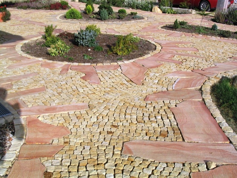 Sandstone Setts & Cubes