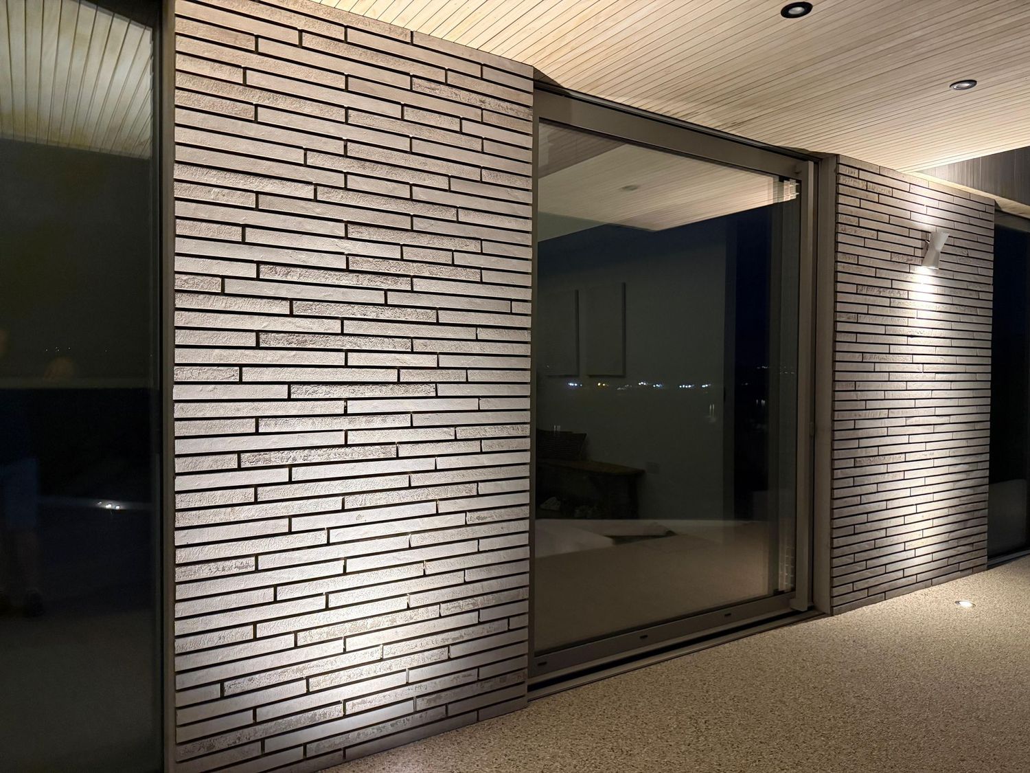 Long Premium Brick Slips