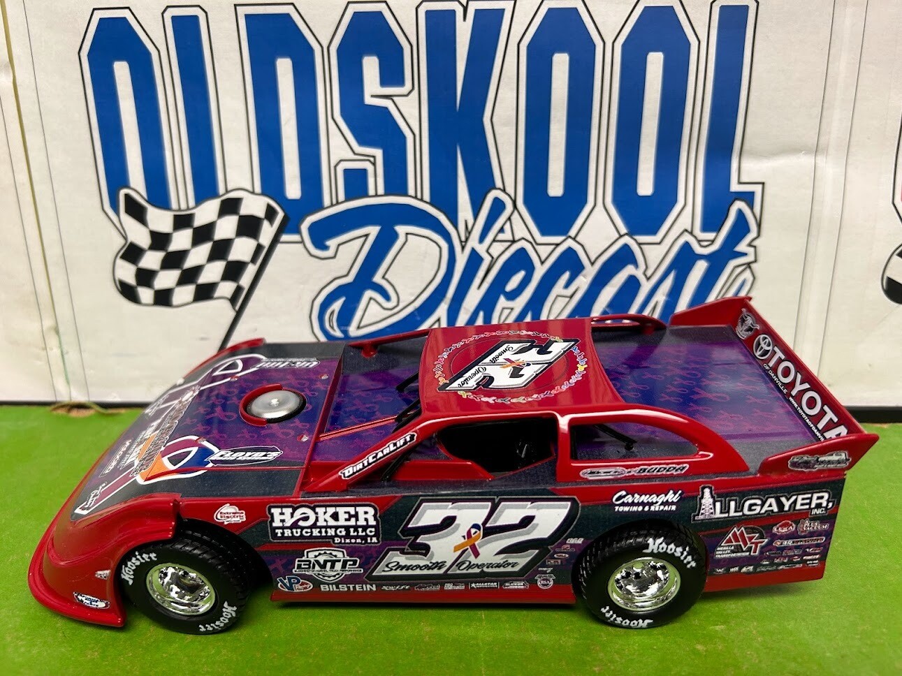 Bobby Pierce #32 Smooth Operator Cancer Late Model Dirt 1:24 SCALE