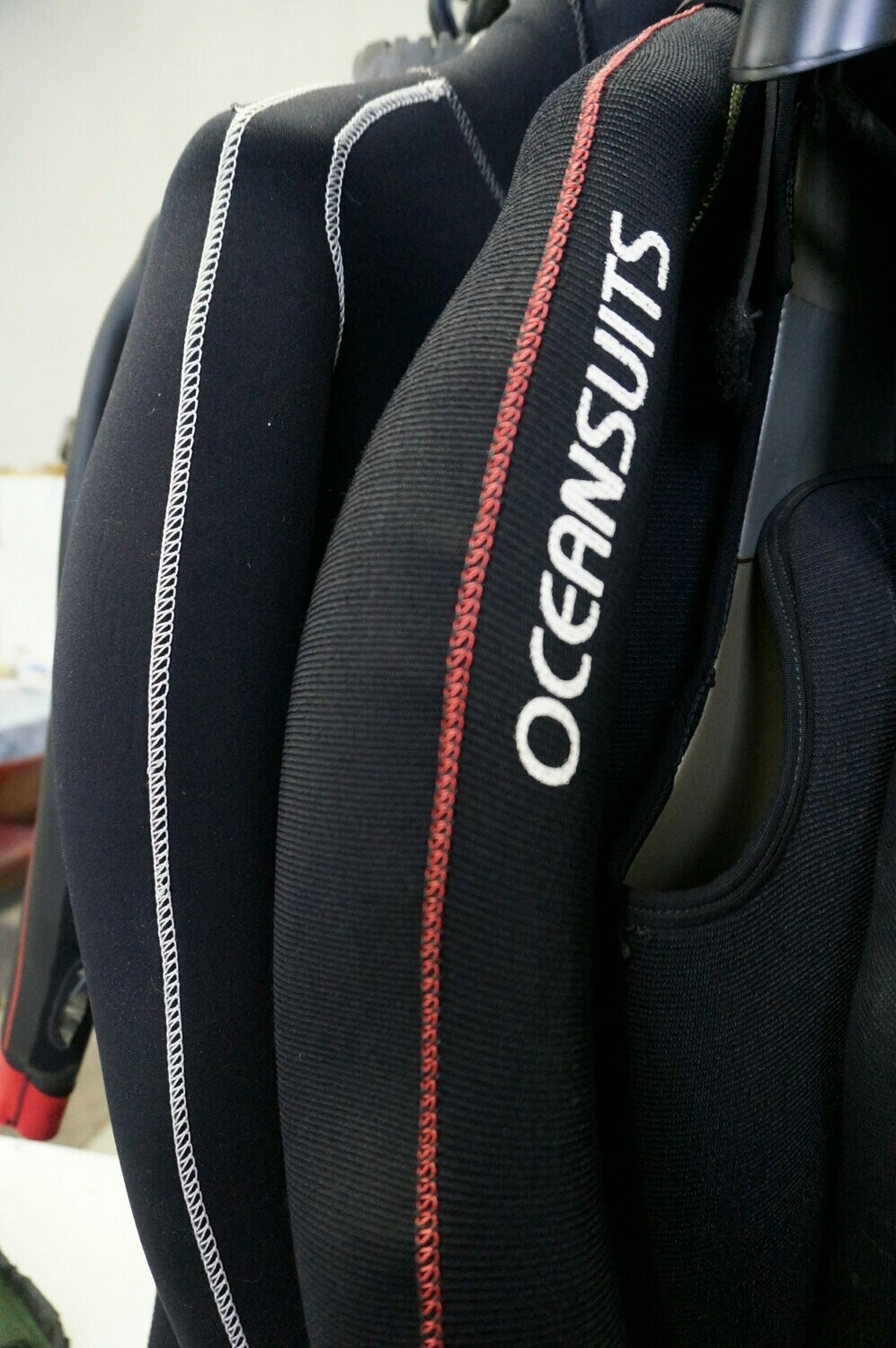 Custom & Ready-Made Wetsuits Melbourne | Oceansuits Australia