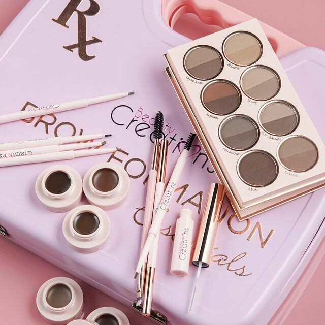 Tienda de maquillaje y peinado
