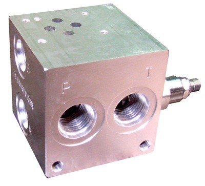 Subplates and Manifolds for D03 and D05 Valves | Hydraulic Catalog ...