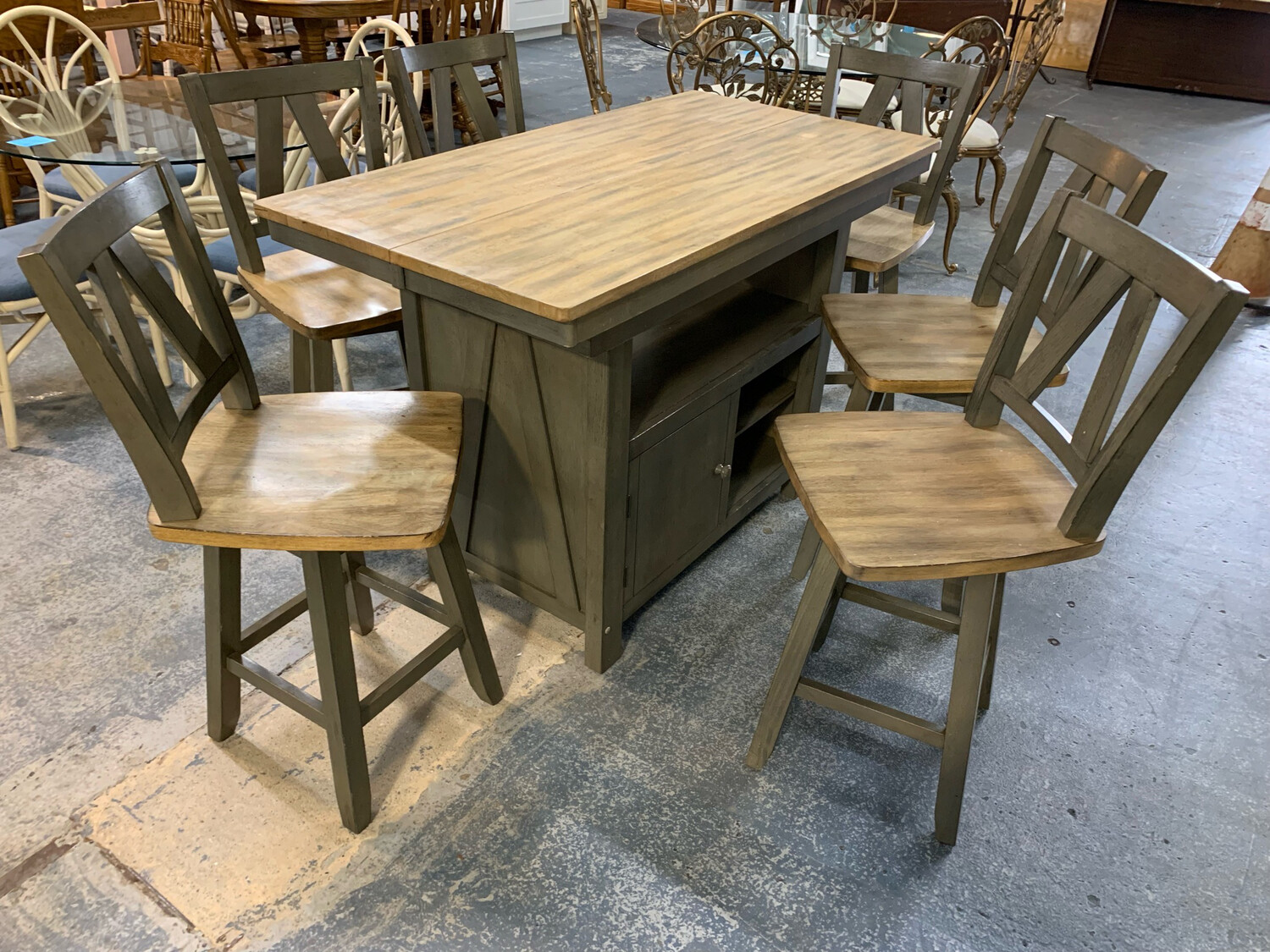 Butcher Block Expandable Kitchen Island + 6 Swivel Stools