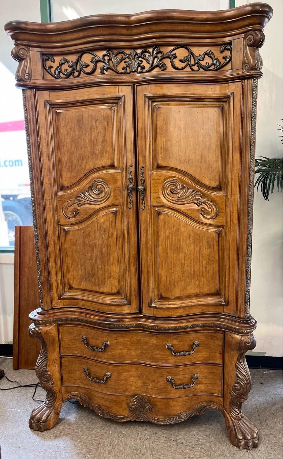 Amini Paradiso Armoire