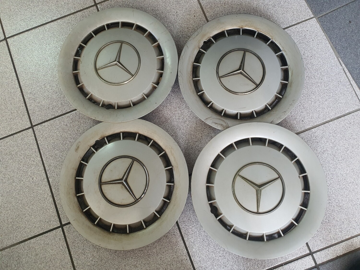 Mercedes-Benz 14 inch Hubcaps