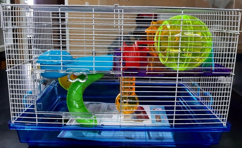 Casa Para Hamster Deluxe 18.75X12X13"