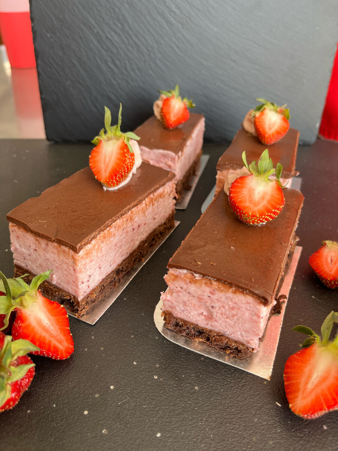 Mousse à la fraise et chocolat