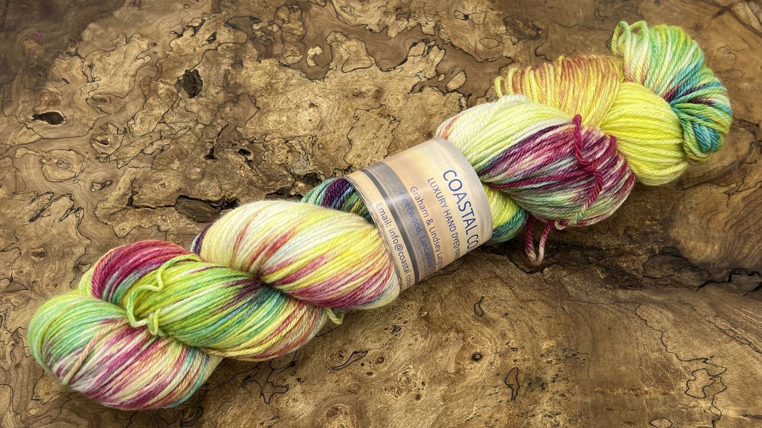 65% Superwash Merino Wool 20% Bamboo 15% Silk 4ply