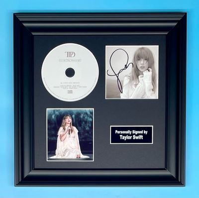 MUSIC MEMORABILIA