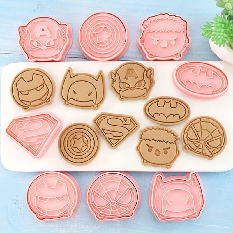 Super Hero Cutters - 8pc