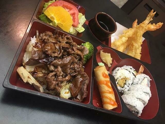 Deluxe Bento (Beef)