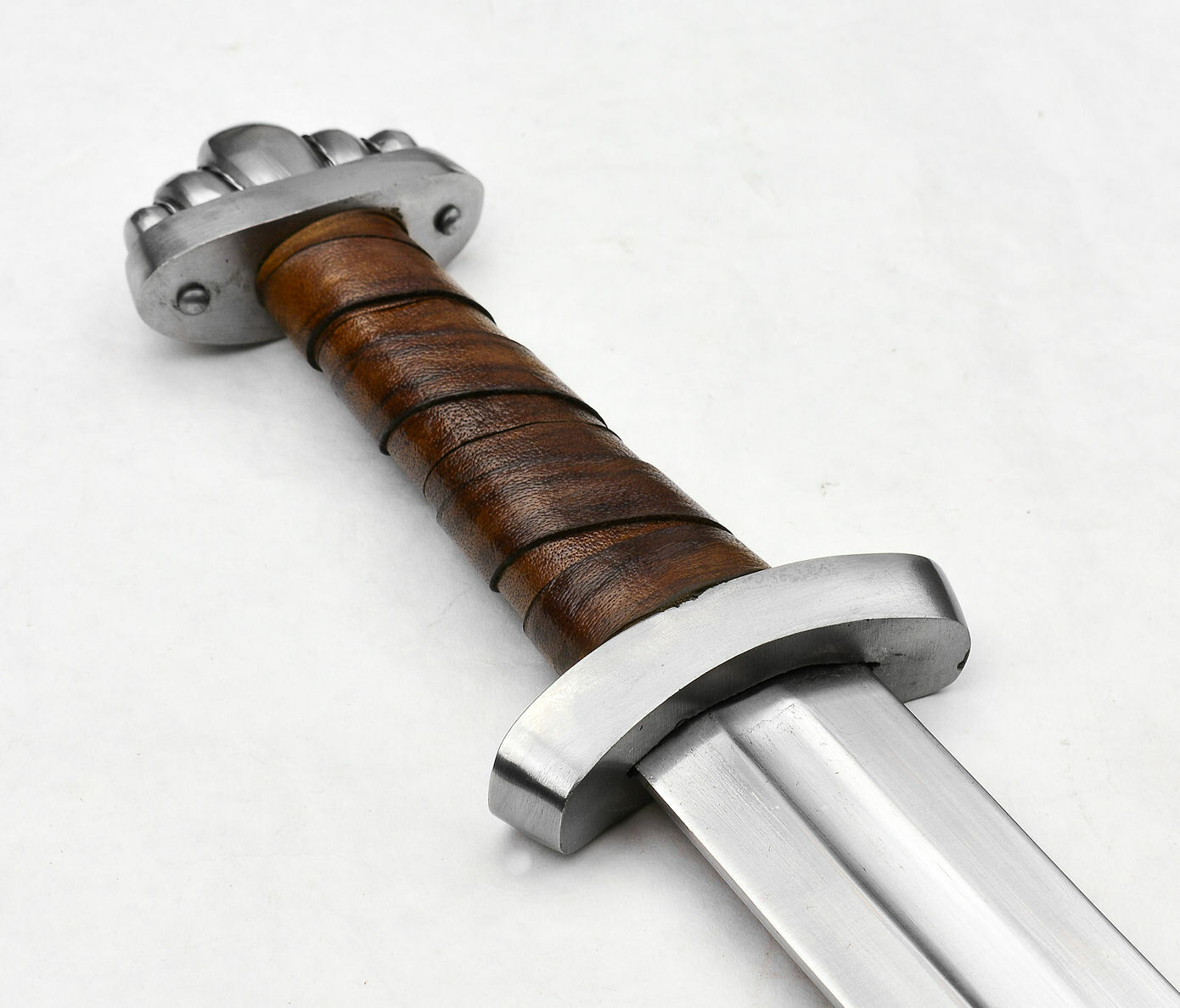 Five Lobed Viking Sword - Stage Combat Version with Suspension Loop ...