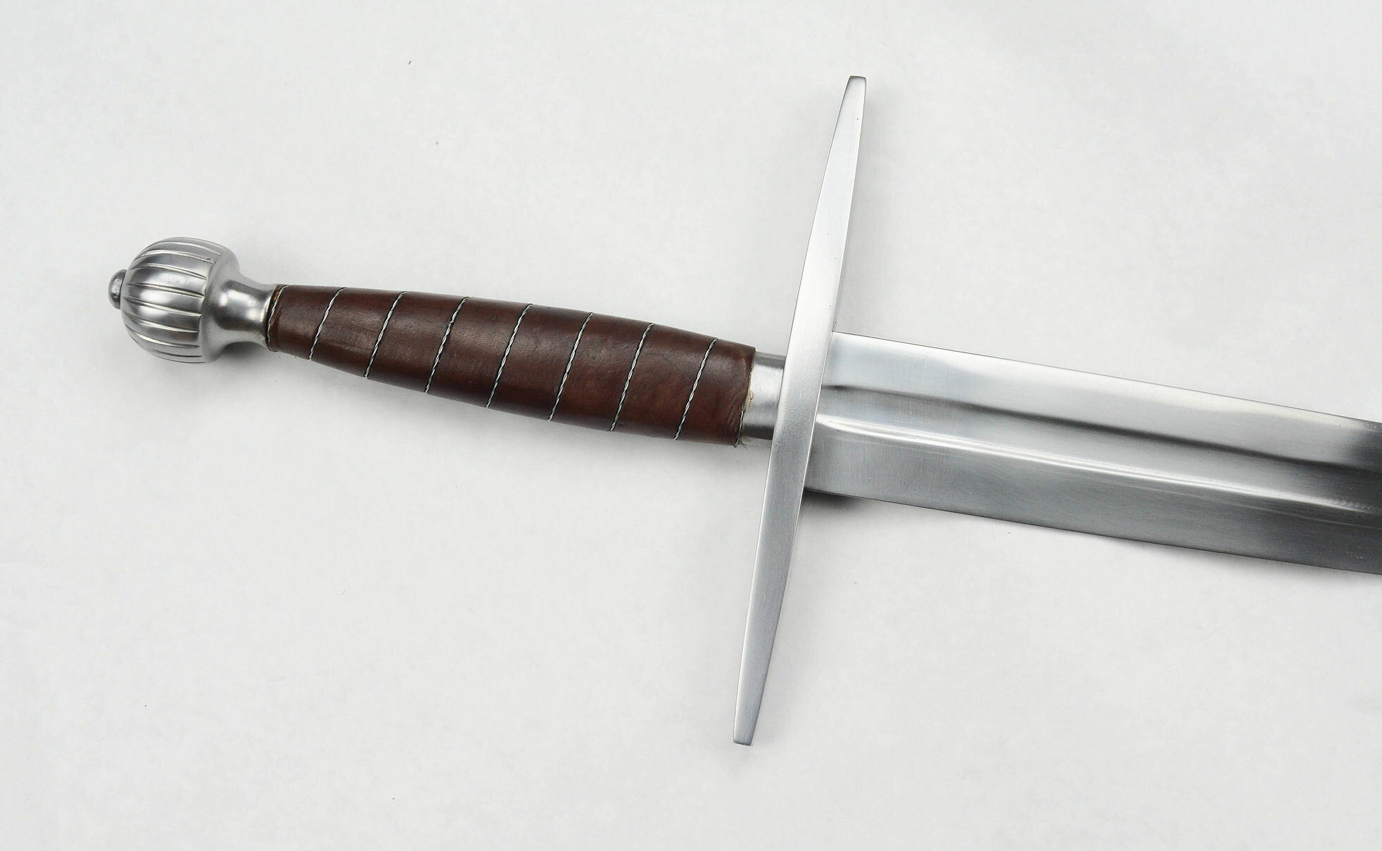 Medieval Longsword | Purchase Reproduction Veteran Arms from ...