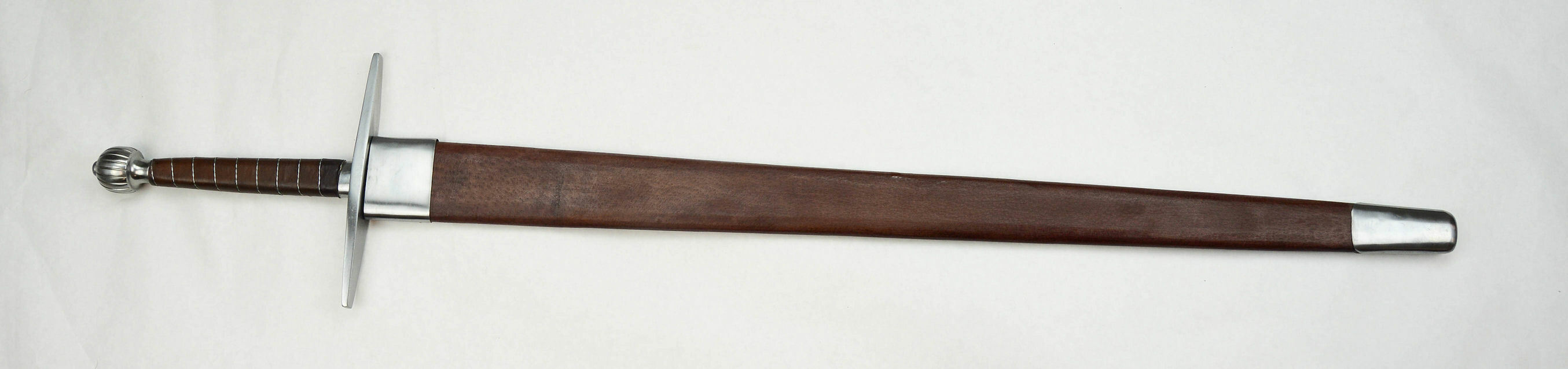 Medieval Longsword | Purchase Reproduction Veteran Arms from ...