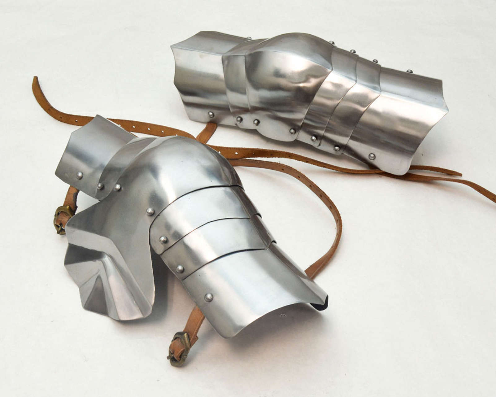 15th Century Poleyns - Knee Armor - 18 Gauge | Purchase Reproduction ...