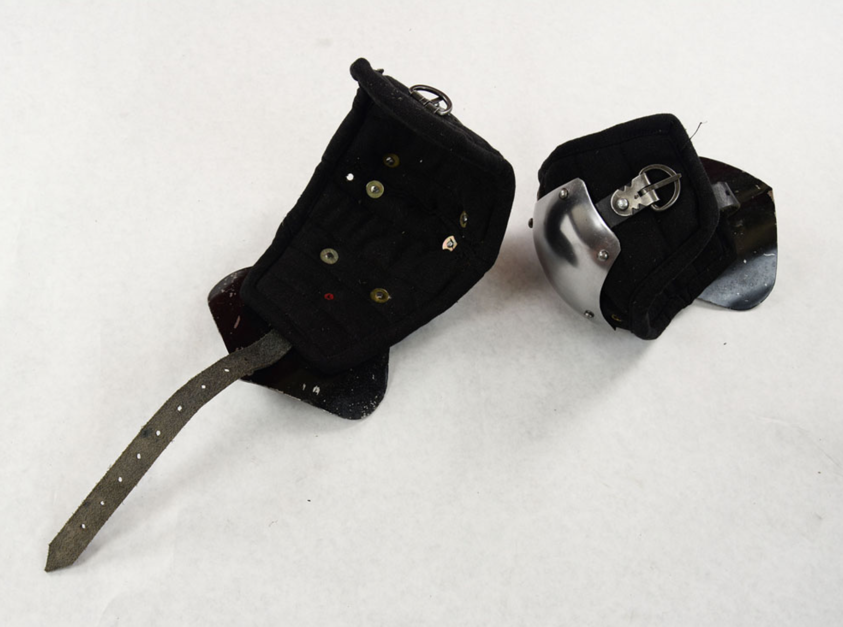 Elbow Armor Set / Couters 16 Gauge Steel | Purchase Reproduction ...