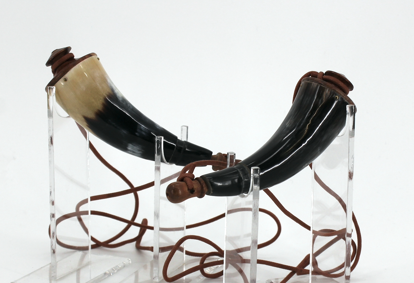 Priming Horn / Small Powder Horn | Purchase Reproduction Veteran Arms ...